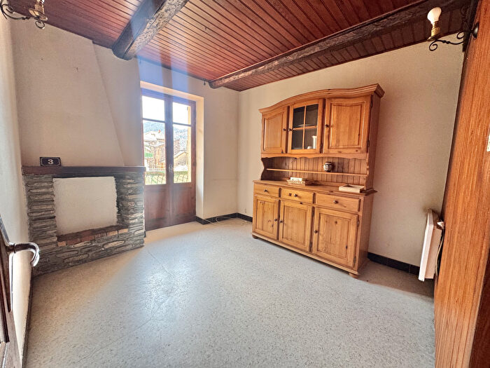 Valdeblore : Appartement 8 pièces à vendre