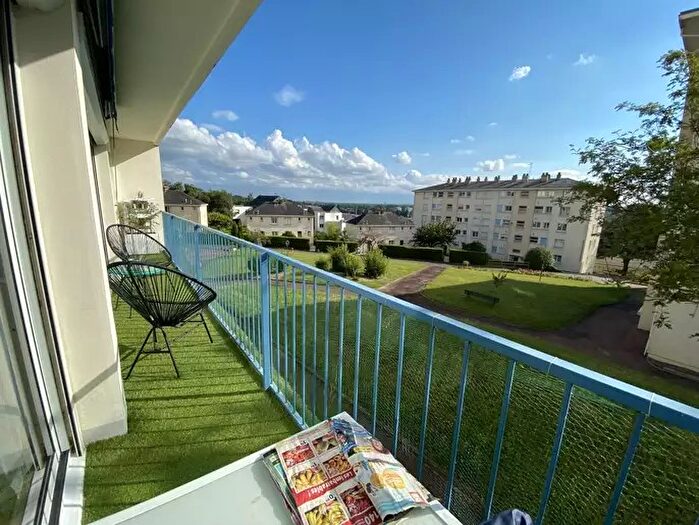 Appartement à louer - Saumur, Dampierre - 4 pièces - 2 chambres