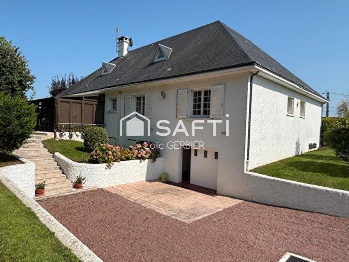 Maison à vendre - Montoire-sur-le-Loir - 10 pièces - 7 chambres