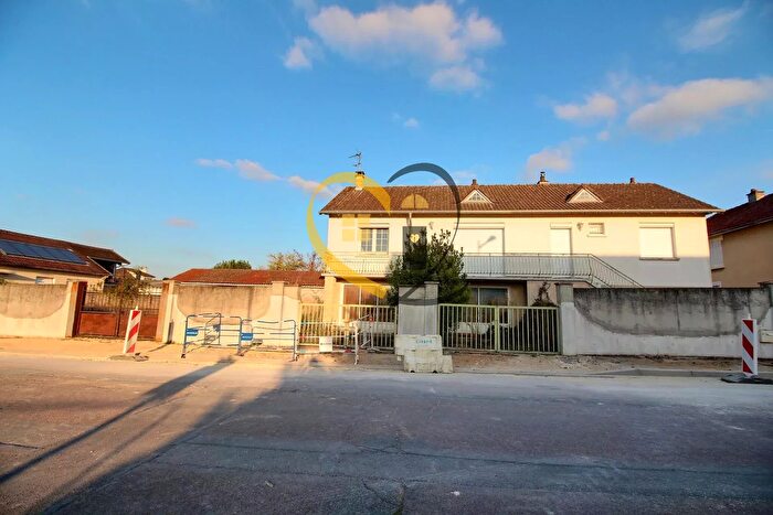 Saint-Doulchard : Maison 4 pièces à vendre