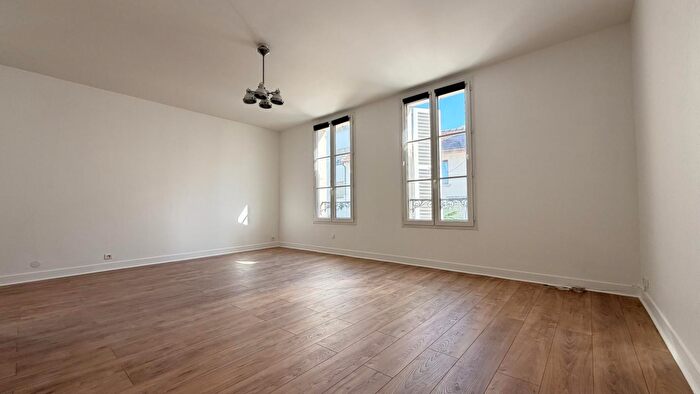 Appartement 3 pièces à Cachan, Centre-ville, à vendre