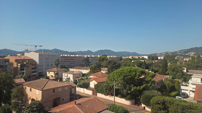 Appartement 2 pièces à vendre à Cannes, Bocca Sud