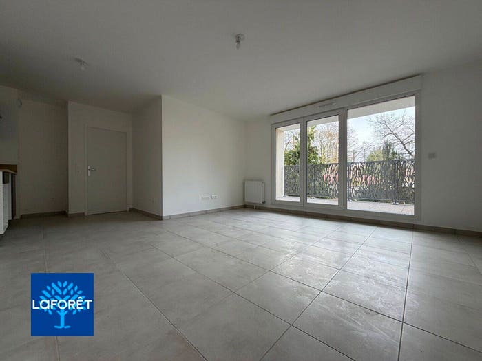 Petit Dammarie-Croix Saint Jacques, Dammarie-les-Lys : Appartement 3 pièces à louer