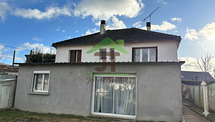 Maison à vendre - Châteaudun - 6 pièces - 4 chambres