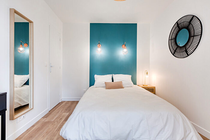 Appartement 2 pièces à Clichy, Entrée de Ville, à louer