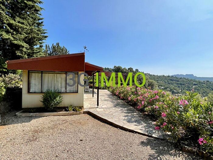 Maison à vendre - Le Muy - 3 pièces - 2 chambres