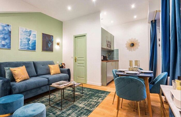 Père Lachaise-Réunion, Paris 20ème arrondissement : Appartement 2 pièces à louer
