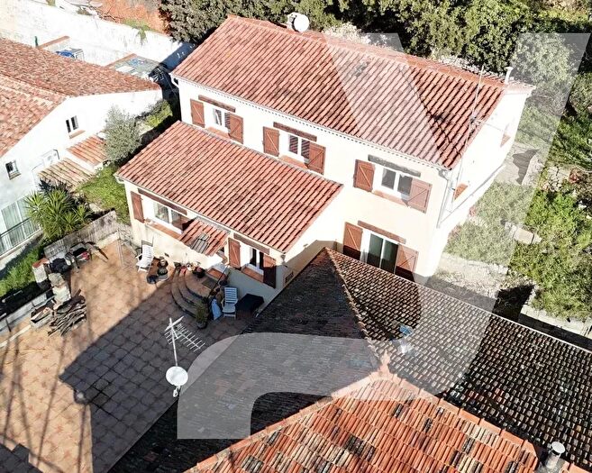 Maison à vendre - Bargemon - 4 pièces - 3 chambres