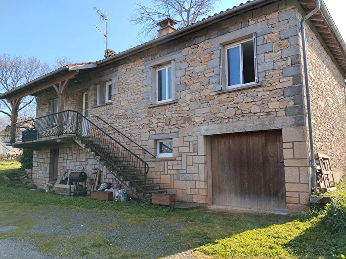 Maison à vendre - Vailhourles - 4 pièces - 2 chambres