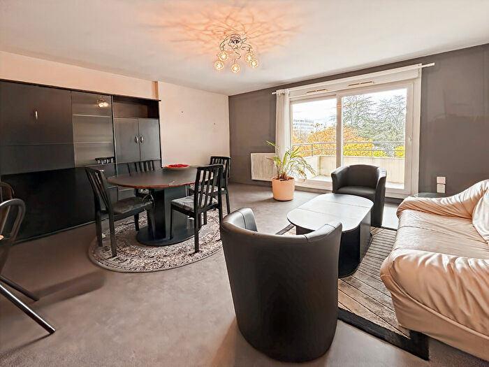 Appartement à louer - Quartiers Sud-Ouest, Bréquigny - 2 pièces - 1 chambre