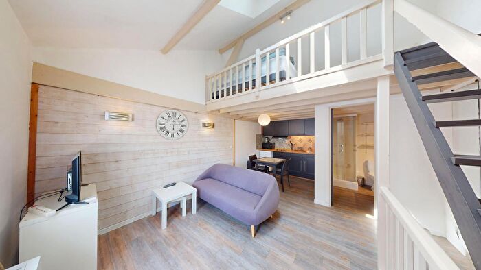 Appartement 1 pièce à Dammarie-les-Lys, L'Abbaye du Lys, Centre-ville, Soubiron, à vendre