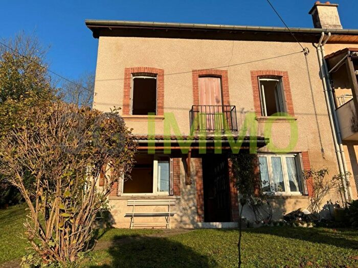 Maison à vendre - La Monnerie-le-Montel - 5 pièces - 3 chambres