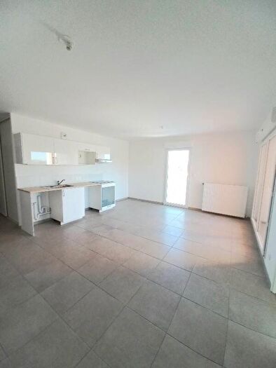 Appartement à louer - Fargues-Pigeonnier, Le Pontet - 4 pièces - 1 chambre