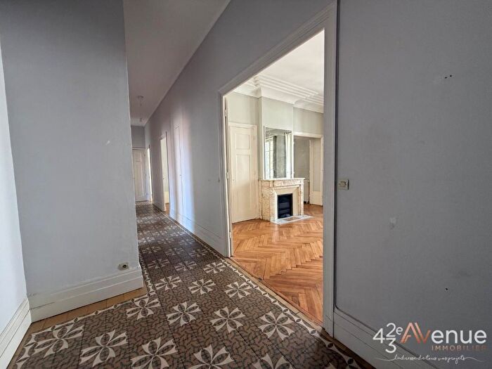 Appartement à vendre - Saint-Étienne, Tardy, Colline des Pères, Bizillon - 5 pièces - 4 chambres