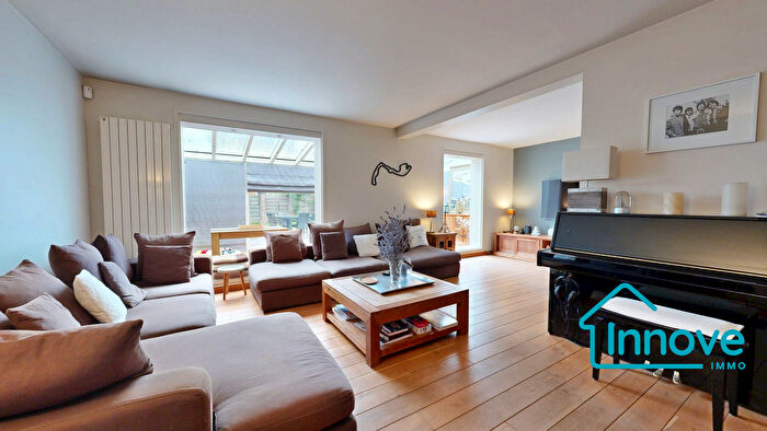 Maison à vendre - Montesson - 8 pièces - 6 chambres