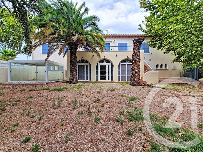 Grimaud : Maison 19 pièces à vendre