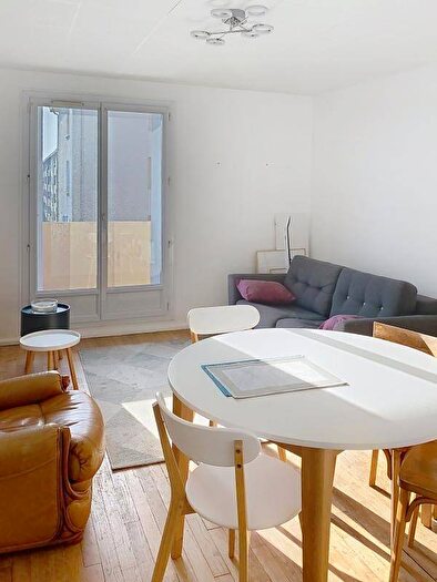 Centre, Angers : Appartement 4 pièces à louer