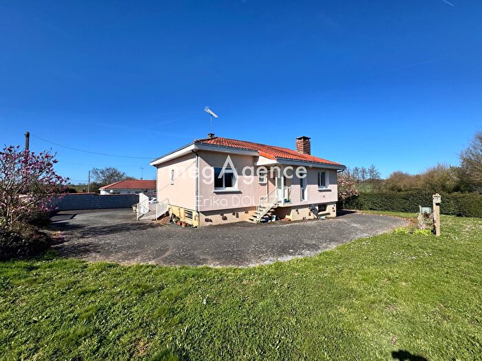 Maison à vendre - Maulévrier - 4 pièces - 3 chambres