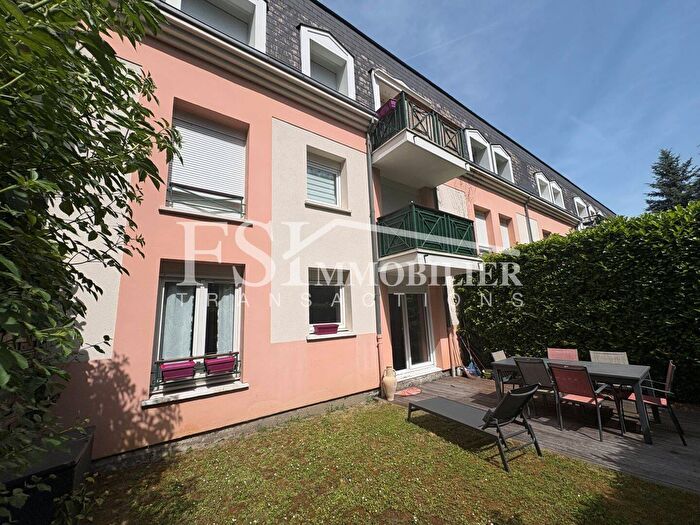 Centre Ancien Est, Taverny - Appartement 2 pièces à louer