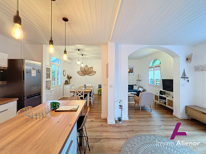 Maison à vendre - Andernos-les-Bains - 5 pièces - 4 chambres