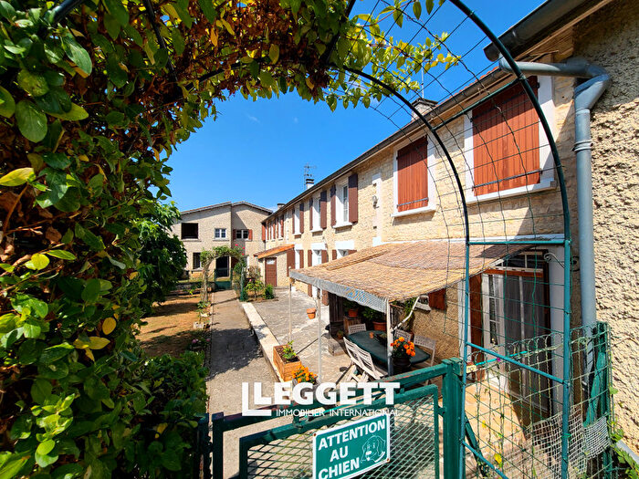 Maison à vendre - Aunac - 11 pièces - 6 chambres