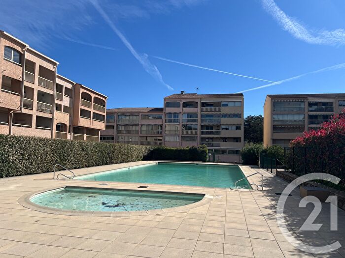 Appartement 2 pièces à Sainte-Maxime, Virgiles, Capet dAzur, Souleyas, Croisette, à vendre