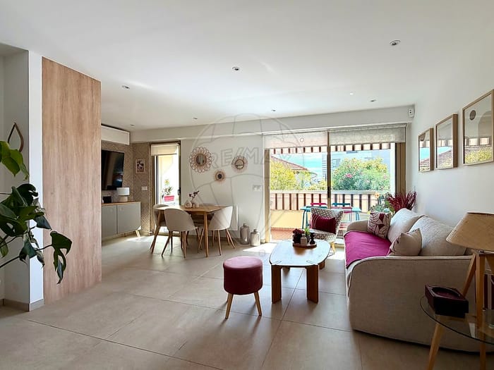 Appartement 1 pièce à vendre - Cagnes-sur-Mer, Le Cros de Cagnes, Les Vespins