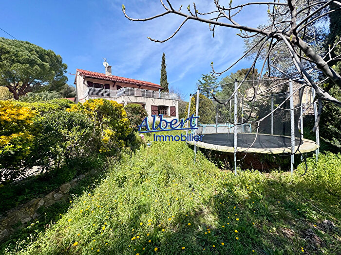 Maison à vendre - Toulon, Valbertrand - 5 pièces - 3 chambres