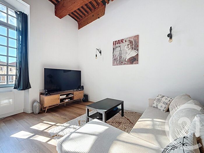 Appartement 4 pièces à vendre à Tarascon, Centre-ville, Château, Condamine