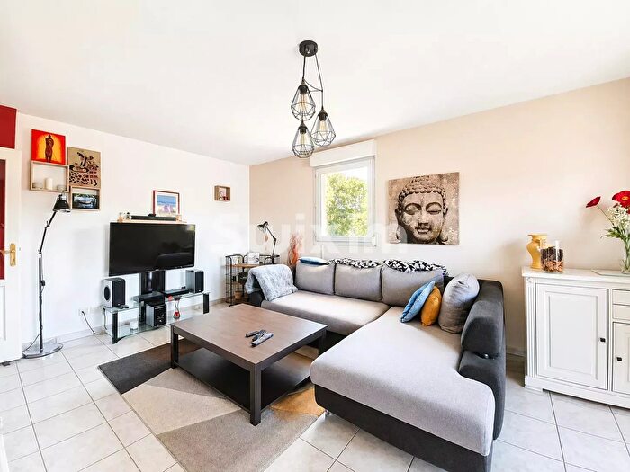 Appartement 3 pièces à Saint-Julien-en-Genevois, Centre-ville, à vendre