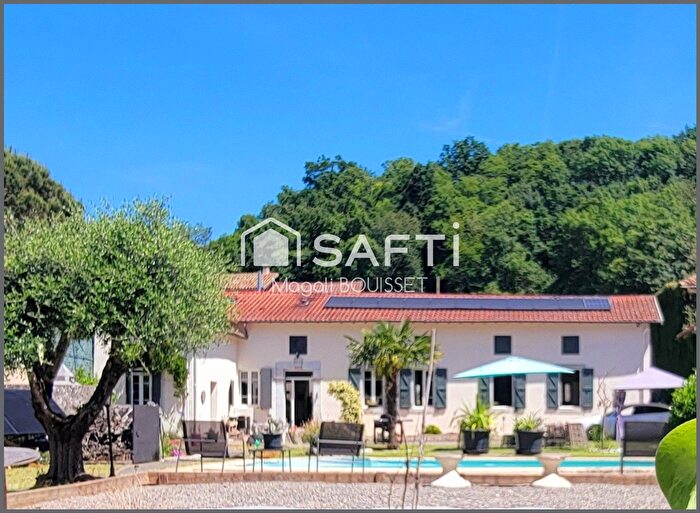 Maison 4 pièces à vendre à Villeneuve-de-Rivière