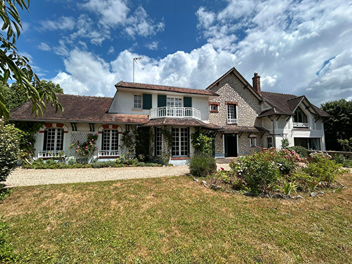 Maison à vendre - Montigny-sur-Loing - 7 pièces - 5 chambres