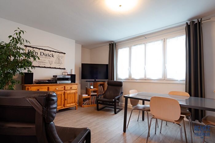 Appartement à vendre - Les Clayes-sous-Bois - 4 pièces - 3 chambres
