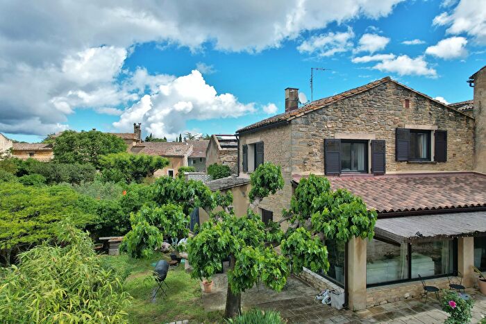 Maison 5 pièces à vendre à Uzès
