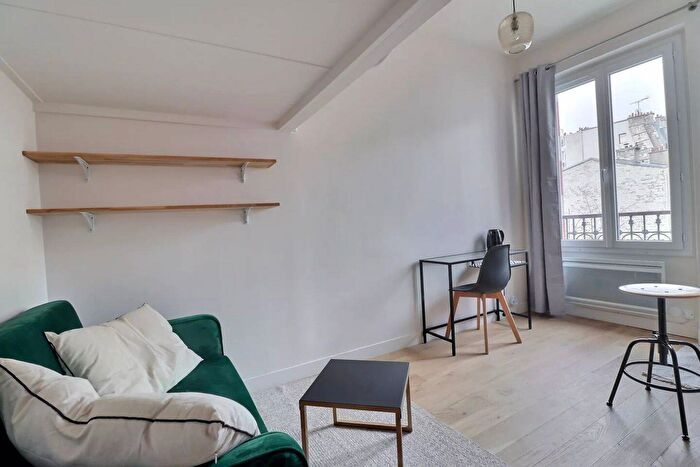 Paris 18ème arrondissement - Appartement 1 pièce à louer