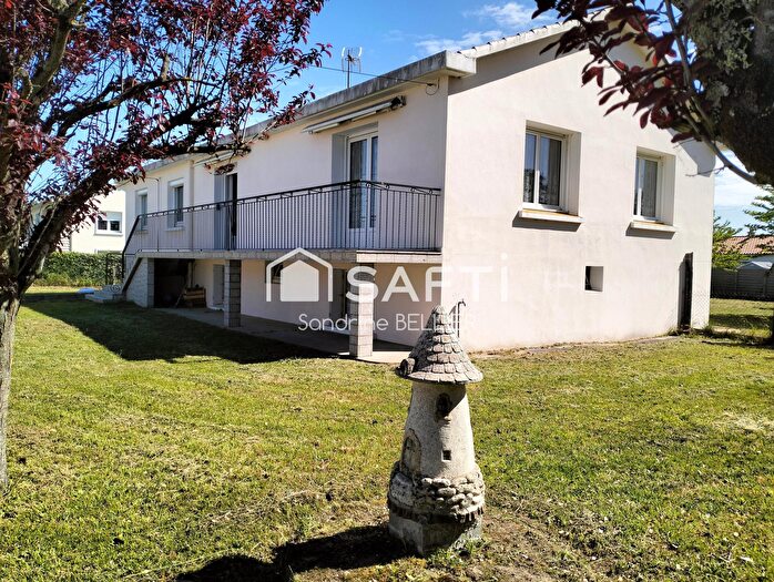 Maison à vendre - Notre-Dame-de-Monts - 7 pièces - 6 chambres