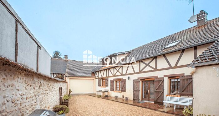 Maison à vendre - Saint-Marcel - 6 pièces - 4 chambres