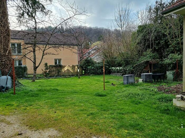 Maison à vendre - Pont-de-Roide-Vermondans - 6 pièces - 4 chambres