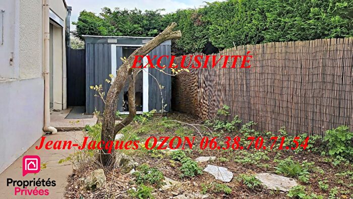 Appartement à vendre - Saint-Augustin - 3 pièces - 2 chambres