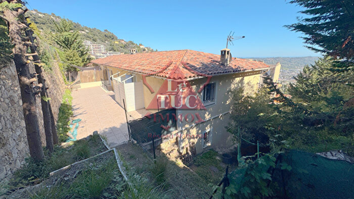 Maison 5 pièces à Grasse, Magagnosc, Saint-Mathieu, à vendre