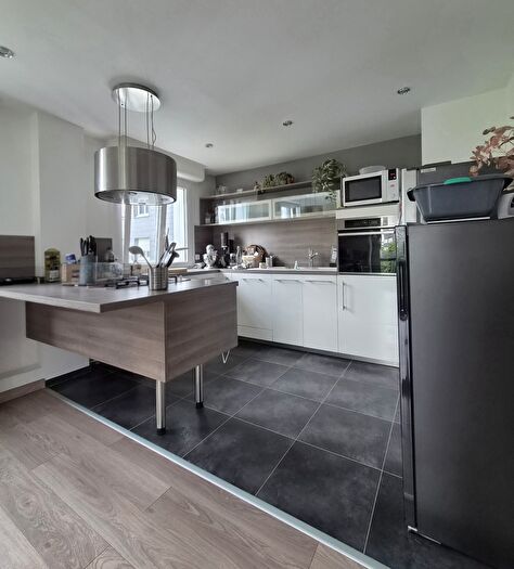 Appartement à louer - Clermont-Ferrand, Jaude, Fontgiève Saint-Alyre - 4 pièces - 2 chambres