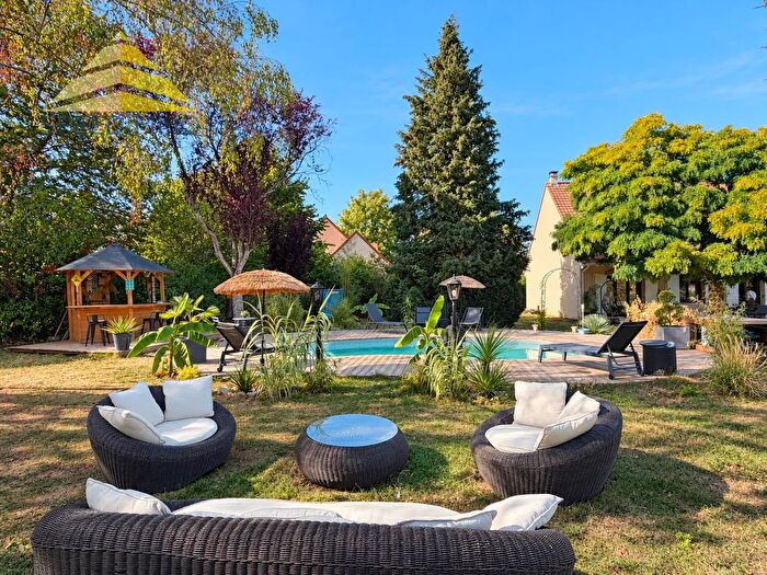 Maison 7 pièces à vendre - Mandres-les-Roses