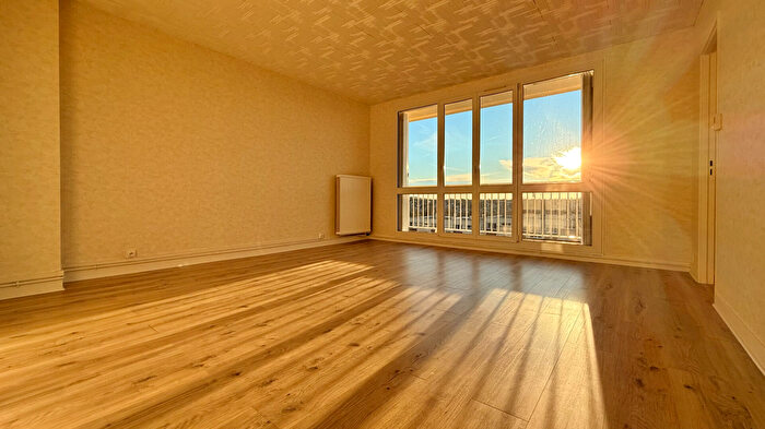 Appartement à vendre - Corbeil-Essonnes, Hermitage - 2 pièces - 1 chambre