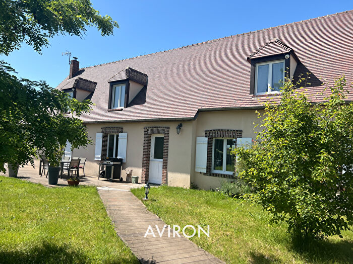 Maison 6 pièces à Dangers, à vendre