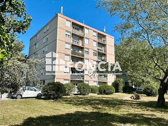 Appartement 1 pièce à louer - Estrade-Aeroport-Les Beugons, Marignane