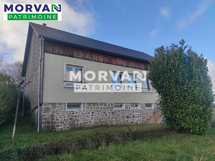 Maison à vendre - Château-Chinon Ville - 5 pièces - 3 chambres