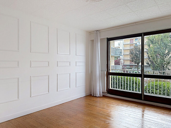 Appartement à vendre - LHaÿ-les-Roses, Centre-ville - 3 pièces - 2 chambres