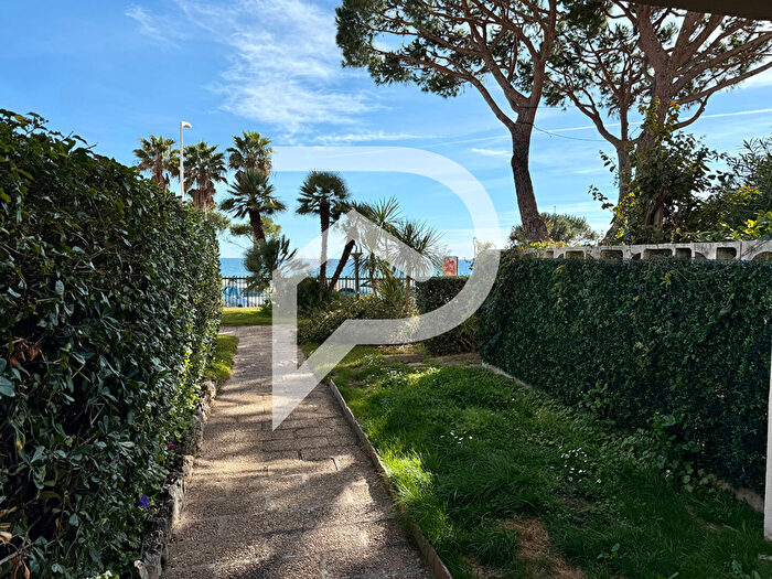 Appartement à vendre - Cannes, Bocca Sud - 2 pièces - 1 chambre