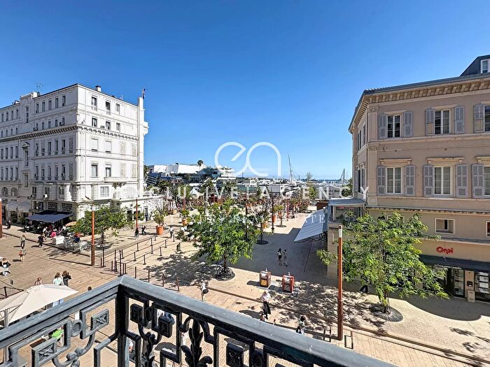 Appartement 2 pièces à Cannes, Centre-ville, à vendre