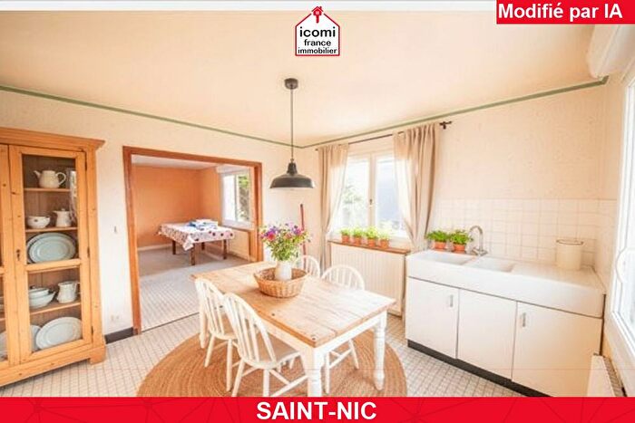 Maison à vendre - Saint-Nic - 8 pièces - 6 chambres